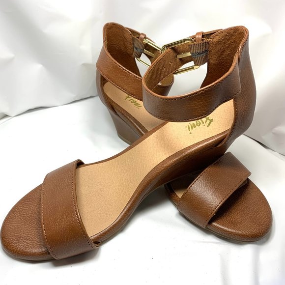 FIONI Clothing | Shoes | Fioni Wedge Ankle Sandals Size 62 Brown 2 ...